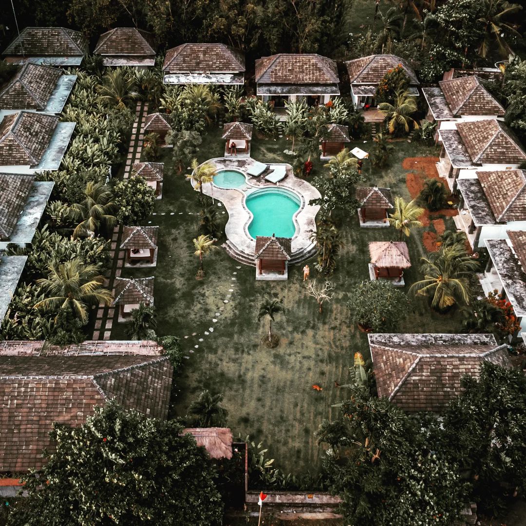 Experience Staying in A Luxury Hotel with Views of The Uluwatu Cliffs ...